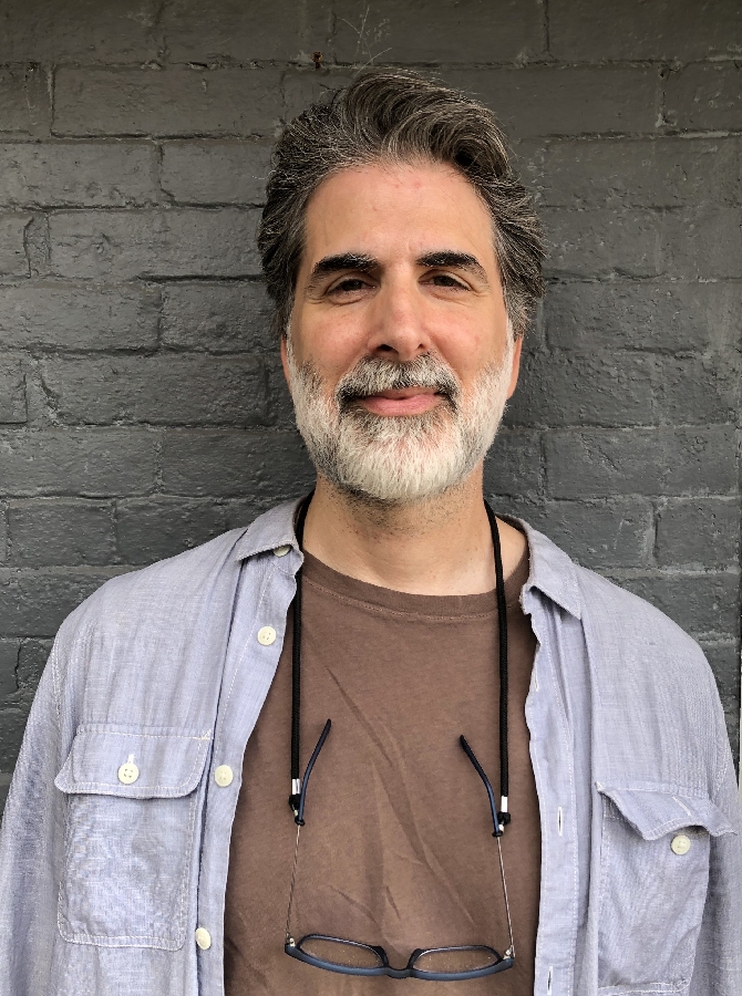 Les Seifer Paints America as a Scary Place - The Provincetown Independent